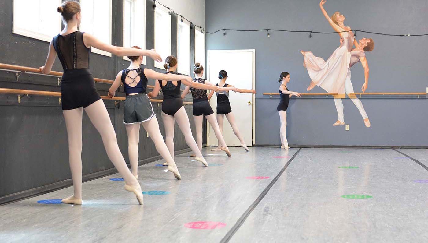 All Ages Dance: Ballet, Tap, Hip Hop, Jazz & More - Gigueres Gym